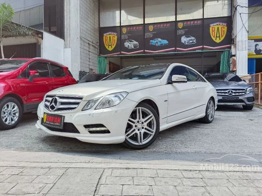 Jual Mobil Mercedes-Benz E250 2012 AMG 1.8 di DKI Jakarta Automatic Coupe Putih Rp 480.000.000 ...