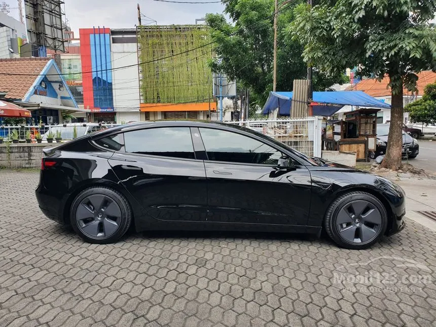 Jual Mobil Tesla Model 3 2021 Standard Range Plus di Jawa Barat ...