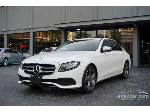 Mercedes-Benz E-Class E220 มือสอง ราคาดี สภาพสวย | One2car