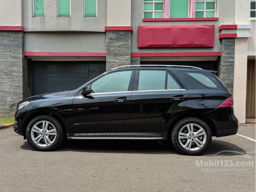Jual Mobil Mercedes-Benz GLE400 2016 Exclusive 4Matic 3.0 di DKI Jakarta Automatic SUV Hitam Rp ...