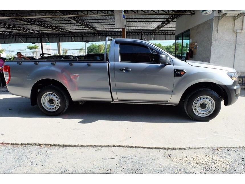 Ford Ranger 2017 SINGLE CAB (ปี 15-18) Standard XL 2.2 เกียร์ธรรมดา สี ...