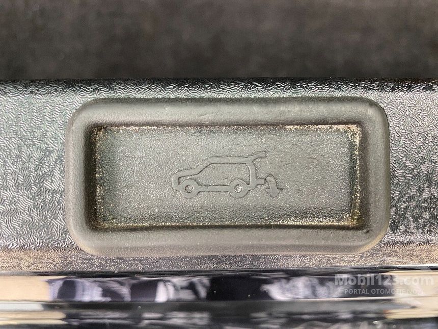 Jual Mobil Land Rover Range Rover 2006 L322 4.4 di DKI Jakarta ...