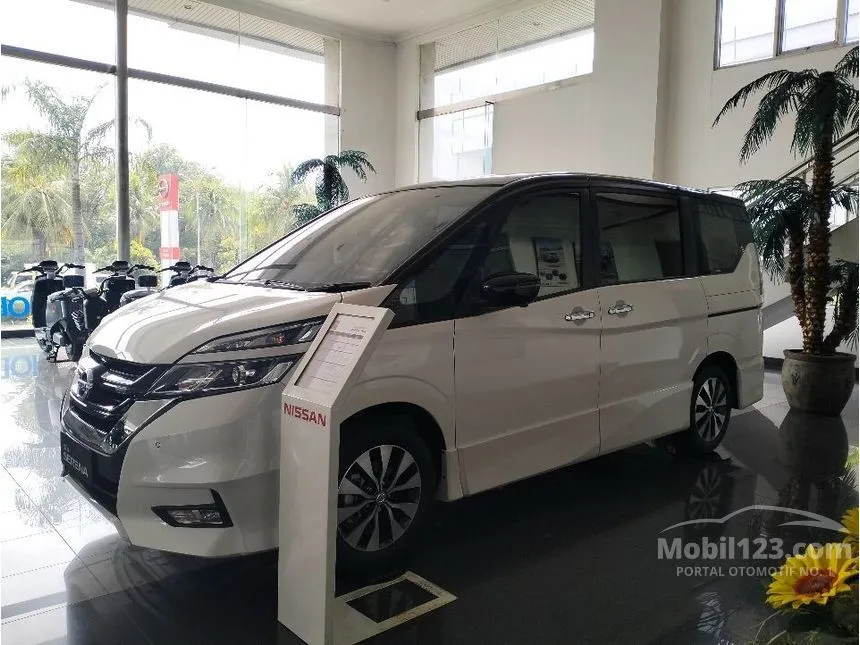 Jual Mobil Nissan Serena 2023 Highway Star 2.0 di DKI Jakarta Automatic ...