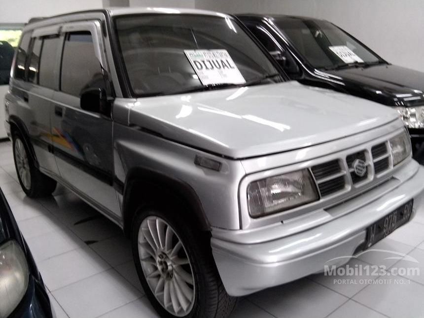 Jual Mobil Suzuki Sidekick 2001 1.6 di Jawa Timur Manual SUV Silver Rp ...