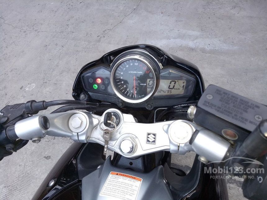 Jual Motor Suzuki Inazuma 2013 250 Manual 0.2 di Jawa Barat Manual ...