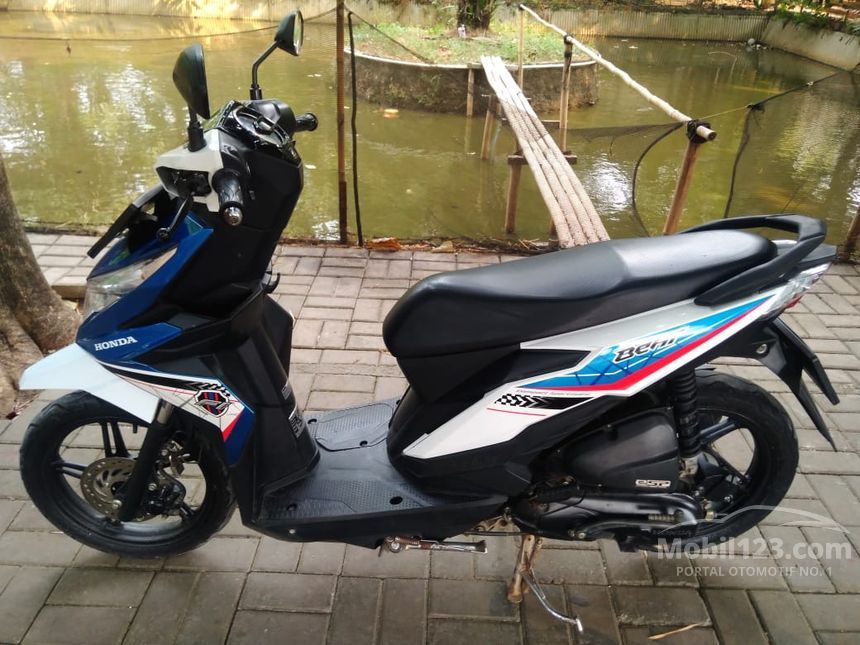 Jual Motor Honda Beat 2016 110 0.1 di Jawa Barat Automatic Others Biru ...