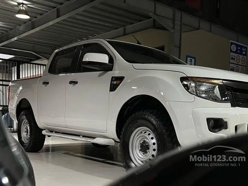 Jual Mobil Ford Ranger 2014 XLT 2.2 di DKI Jakarta Manual Pick-up Putih ...