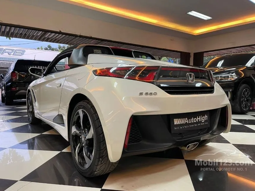Jual Mobil Honda S660 2015 0.7 di DKI Jakarta Automatic Convertible Putih Rp 625.000.000 ...