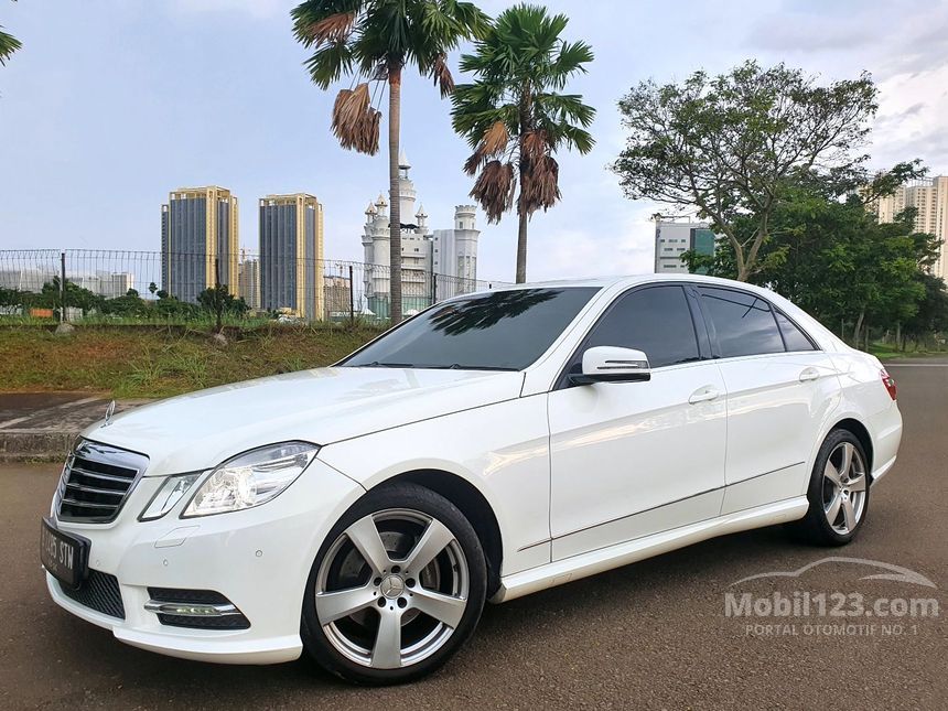 Jual Mobil Mercedes-Benz E250 2013 CGI Avantgarde 1.8 di DKI Jakarta Automatic Sedan Putih Rp ...