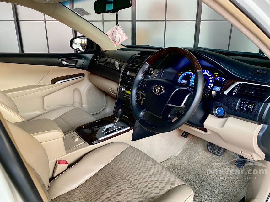 2013 Toyota Camry 2.5 (ปี 12-16) Hybrid Sedan AT for sale on One2car