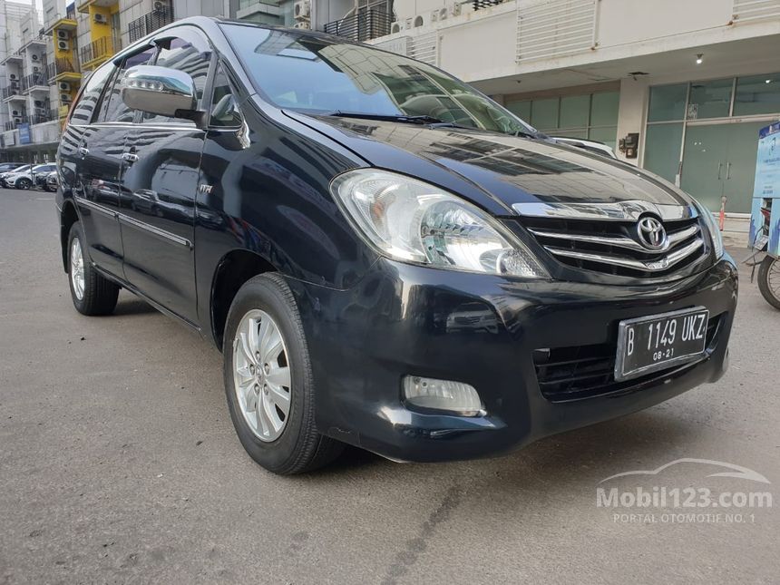 Jual Mobil Toyota Kijang Innova 2011 V 2.0 di DKI Jakarta Automatic MPV ...