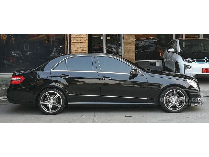 Mercedes-Benz E300 2011 Avantgarde Sports 3.0 in กรุงเทพและปริมณฑล ...
