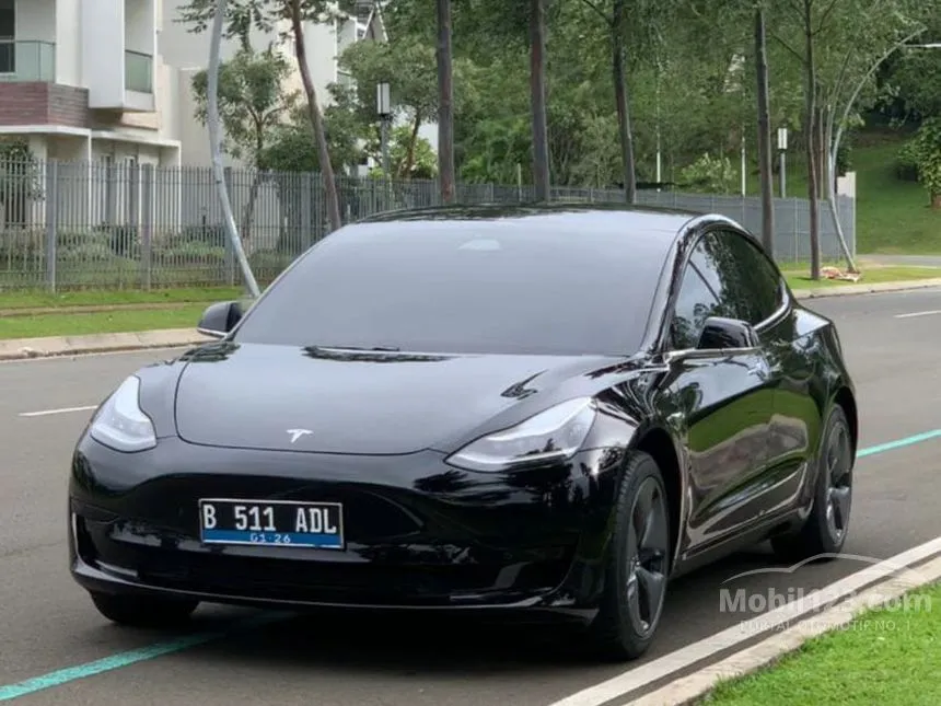 Jual Mobil Tesla Model 3 2020 Standard Range Plus di Banten Automatic ...