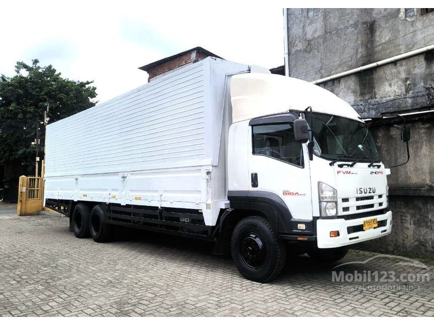 Jual Mobil Isuzu Giga 2017 7.8 di DKI Jakarta Manual Putih Rp 679.000. ...