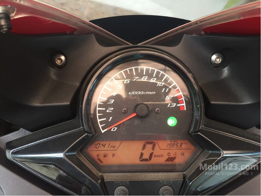 Jual Motor Honda CBR 150R 2015 0.2 di DKI Jakarta Manual Sport Bike ...