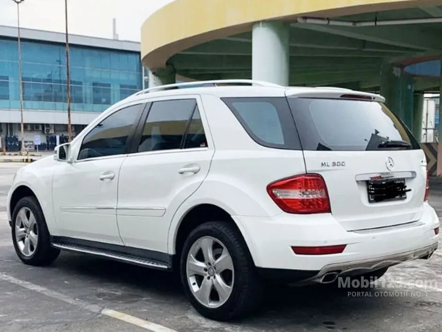 Jual Mobil Mercedes-Benz ML300 2011 4MATIC 3.0 di DKI Jakarta Automatic Wagon Putih Rp 325.000. ...