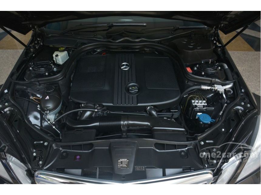 Mercedes-Benz C250 2012 1.8 in กรุงเทพและปริมณฑล Automatic Sedan สีดำ ...
