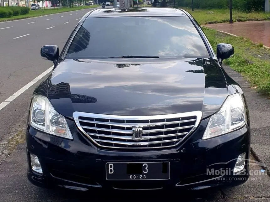 Jual Mobil Toyota Crown 2008 Royal Saloon Standard 3.0 di DKI Jakarta Automatic Sedan Hitam Rp ...