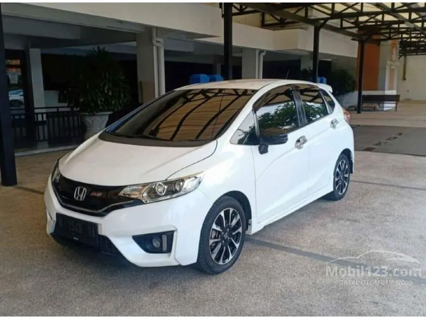 Jual Mobil Honda Jazz 2017 RS 1.5 di Jawa Timur Automatic Hatchback Putih Rp 215.000.000 ...