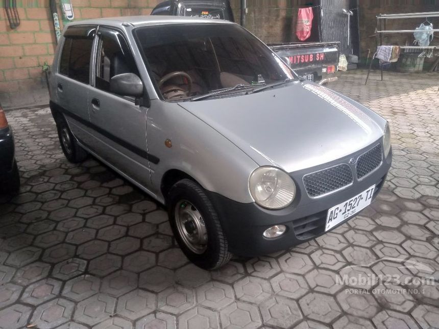 Jual Mobil Daihatsu Ceria 2004 KL 0.8 di Jawa Timur Manual Hatchback ...