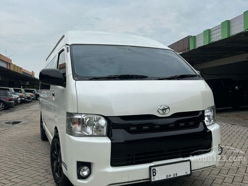 Jual Mobil Toyota Hiace 2016 High Grade Commuter 2.5 di DKI Jakarta ...