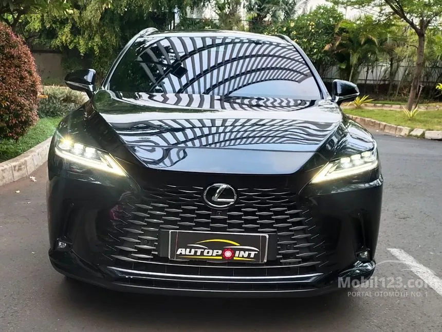 Jual Mobil Lexus RX350h 2023 Luxury 2.5 di DKI Jakarta Automatic Wagon Hitam Rp 1.625.000.000 ...