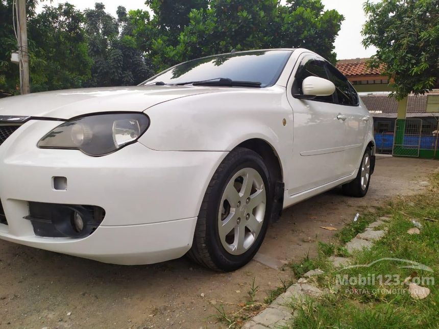 Jual Mobil Proton Gen-2 2010 Gen2 1.6 di Banten Manual Hatchback Putih ...