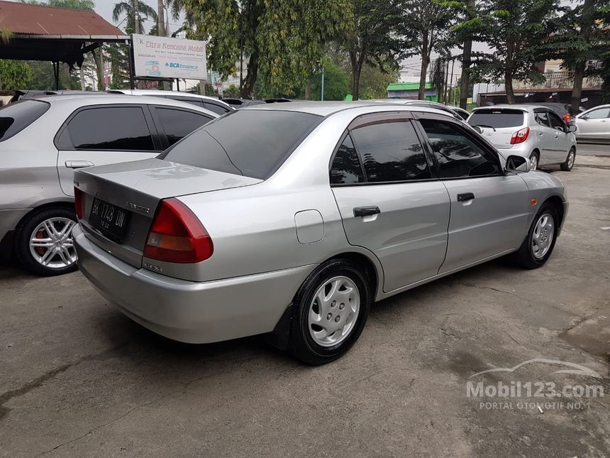 Jual Mobil Mitsubishi Lancer 2000 GLXi 1.6 di Sumatera Utara Manual ...