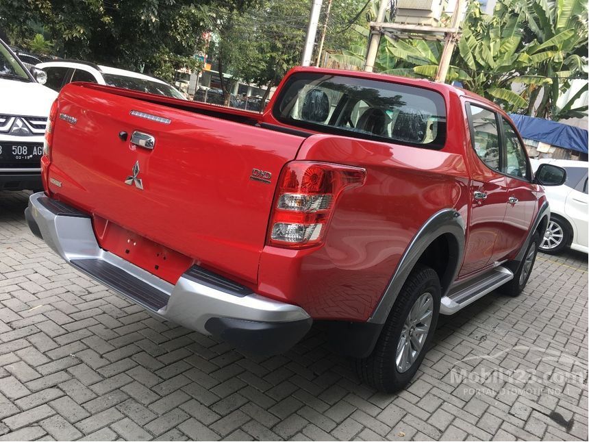 Jual Mobil Mitsubishi Triton 2017 EXCEED 2.5 di DKI Jakarta Manual Pick ...