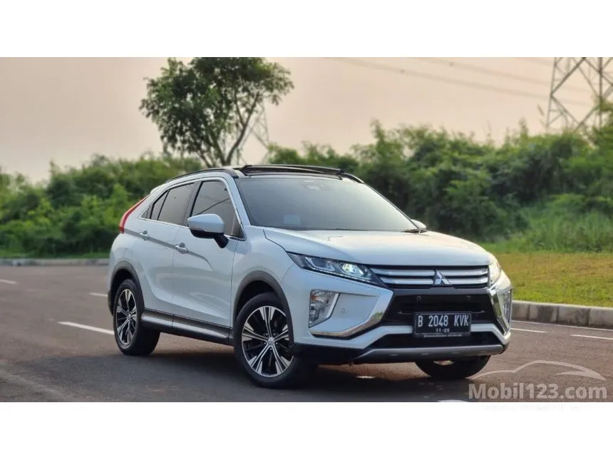 Jual Mobil Mitsubishi Eclipse Cross 2019 Ultimate 1.5 di Banten ...