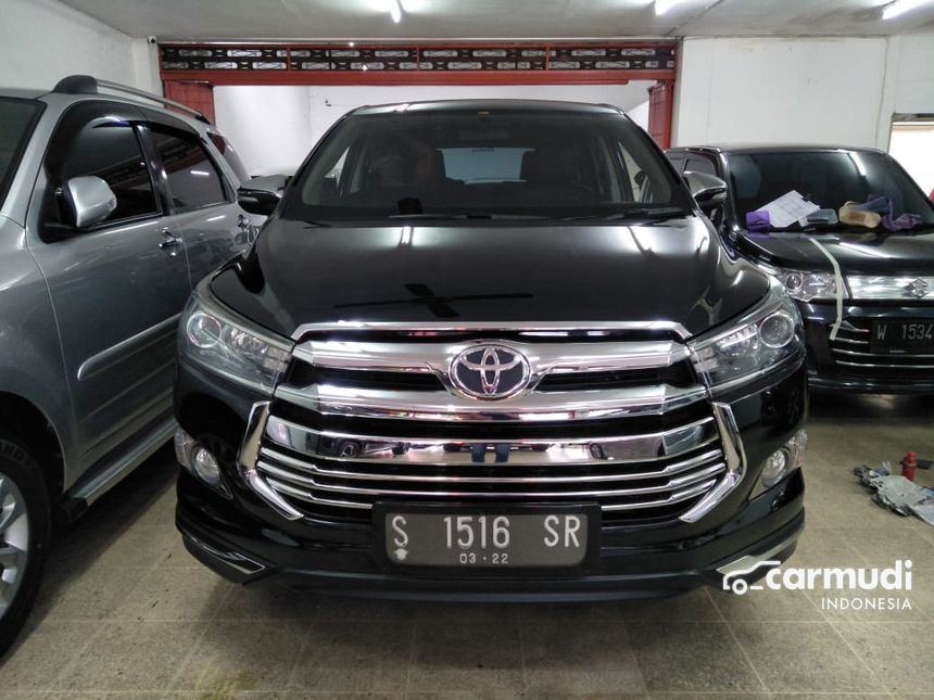Toyota Kijang Innova 2017 Venturer MPV Manual - Used Car in Jawa Timur ...