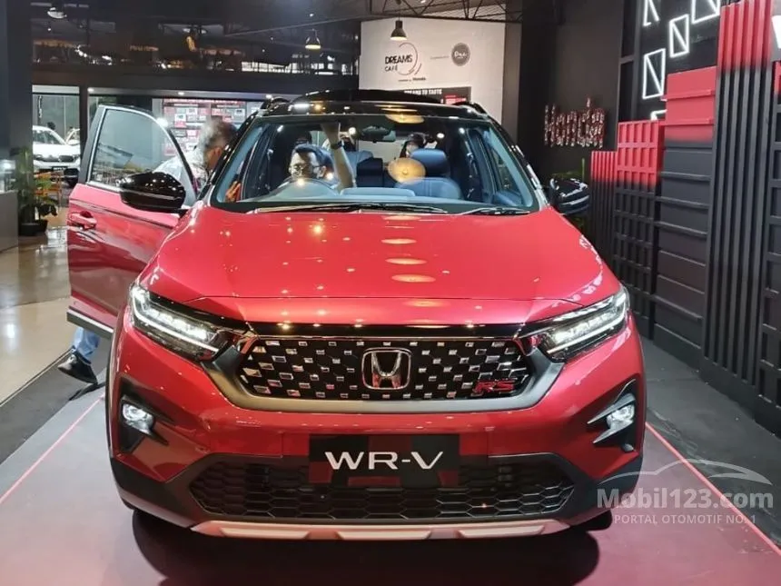 Jual Mobil Honda WR-V 2023 RS Honda Sensing 1.5 di Jawa Barat Automatic Wagon Merah Rp 270.000. ...