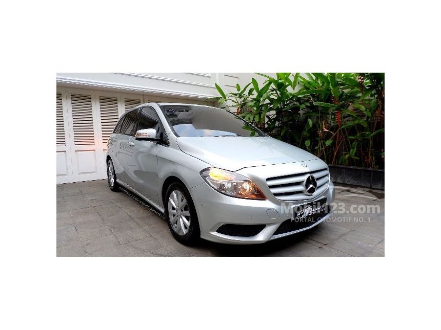 Jual Mobil Mercedes-Benz B200 2013 Urban 1.6 di DKI Jakarta Automatic ...