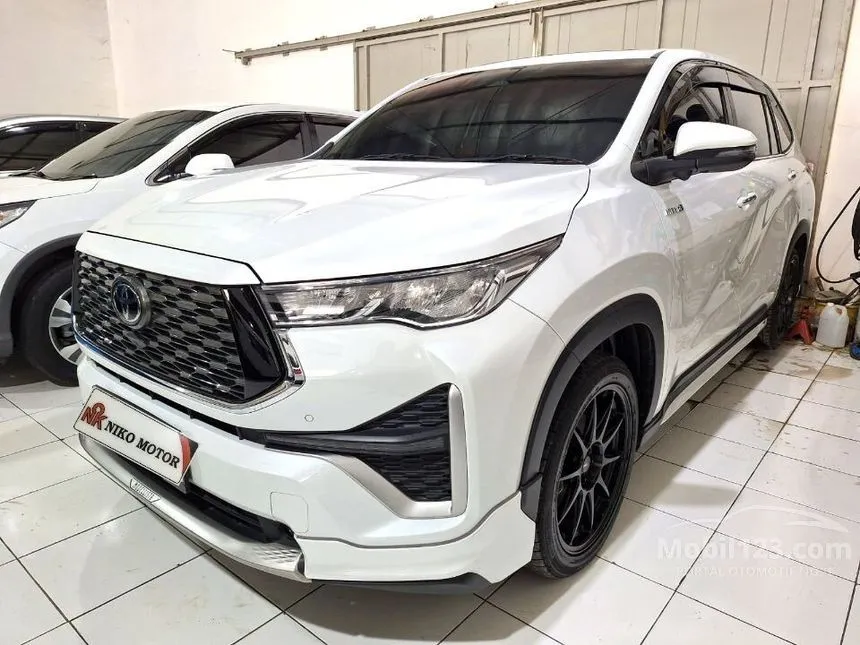 Jual Mobil Toyota Kijang Innova Zenix 2022 Q HV TSS Modellista 2.0 di ...