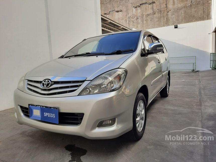 Jual Mobil Toyota Kijang Innova 2010 G 2.0 di DKI Jakarta Automatic MPV ...