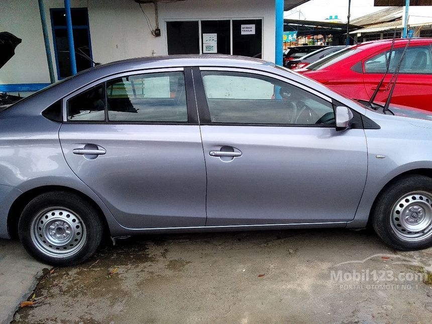 Jual Mobil Toyota Limo 2013 1.5 Manual 1.5 di DKI Jakarta Manual Sedan ...
