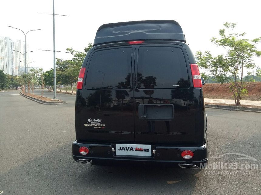 Jual Mobil Chevrolet Express 2015 EL Capitan 5.3 di Banten Automatic ...