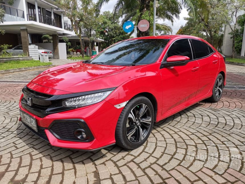 Jual Mobil Honda Civic 2017 E 1.5 di Jawa Tengah Automatic Hatchback ...