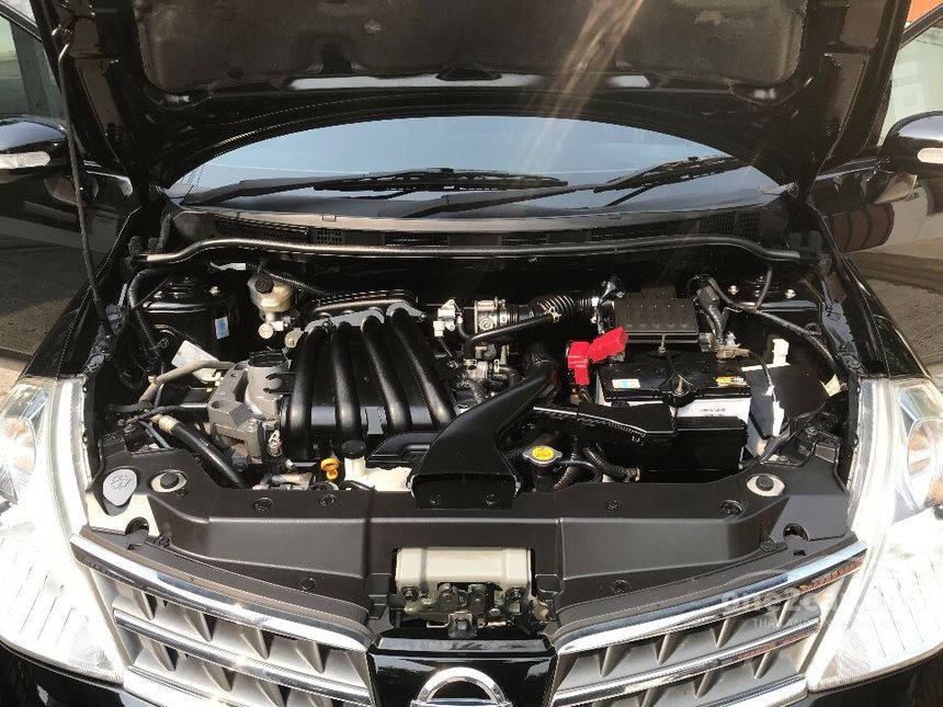 2010 Nissan Tiida 1.6 (ปี 06-12) G Hatchback for sale on One2car