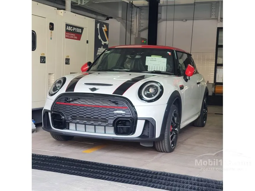Jual Mobil MINI Cooper 2023 John Cooper Works 2.0 di Yogyakarta ...