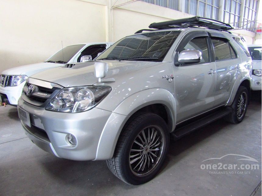 Toyota Fortuner 2005 (ปี 04-08) G 3.0 เกียร์ธรรมดา สีเงิน | One2car.com ...