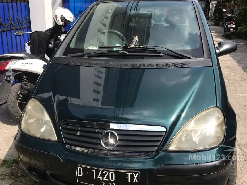 Jual Mobil Mercedes-Benz A140 2001 Classic 1.4 di Jawa Barat Manual ...