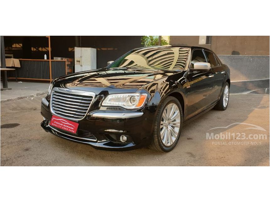 Jual Mobil Chrysler 300C 2013 300C 3.6 di DKI Jakarta Automatic Sedan ...