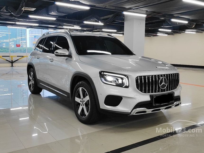 Jual Mobil Mercedes-Benz GLB200 2020 Progressive Line 1.3 di DKI ...
