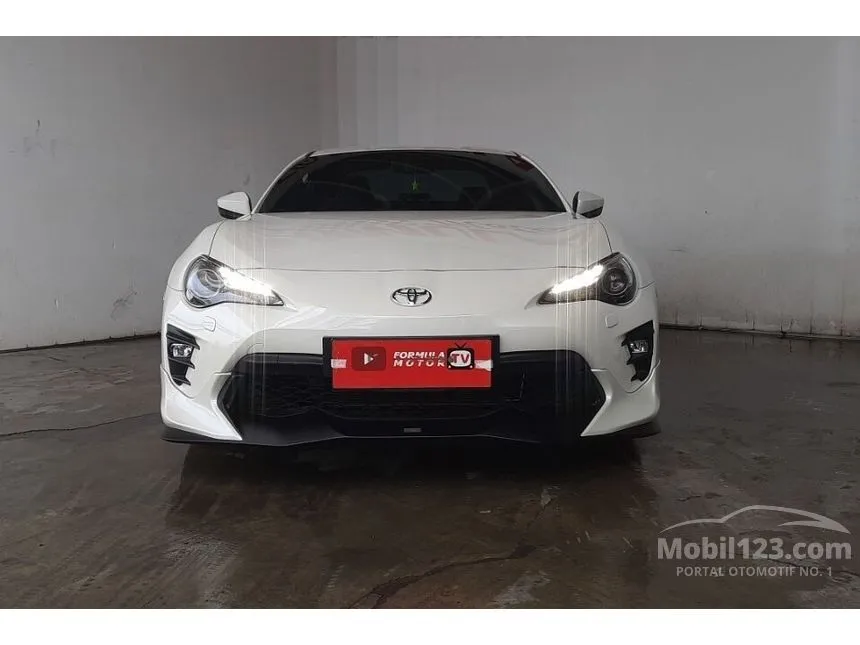 Jual Mobil Toyota 86 2019 TRD 2.0 di DKI Jakarta Automatic Coupe Putih ...