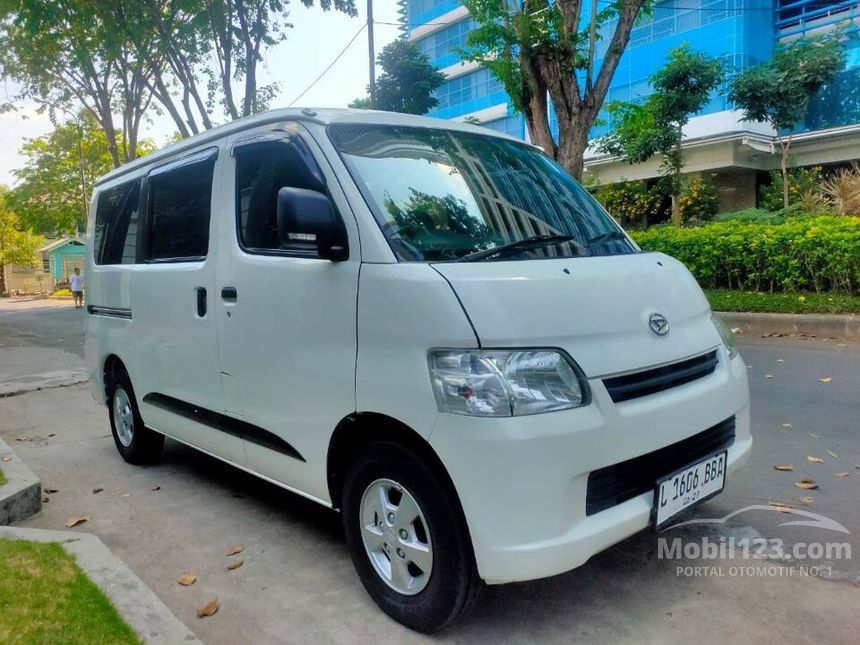 Jual Mobil Daihatsu Gran Max 2019 D 1.3 di Jawa Timur Manual Van Putih Rp 115.000.000 - 15153417 ...
