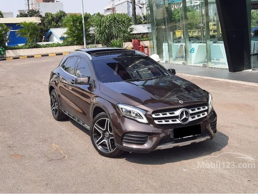 Jual Mobil Mercedes-Benz GLA200 2019 AMG 1.6 di DKI Jakarta Automatic ...