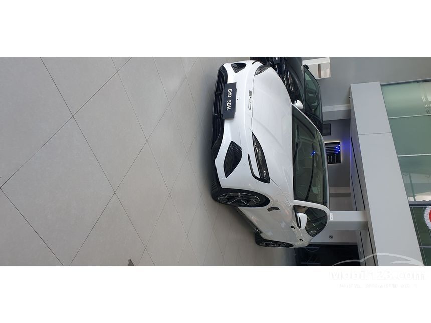 Jual Mobil BYD Seal 2024 Performance AWD di Banten Automatic Sedan ...