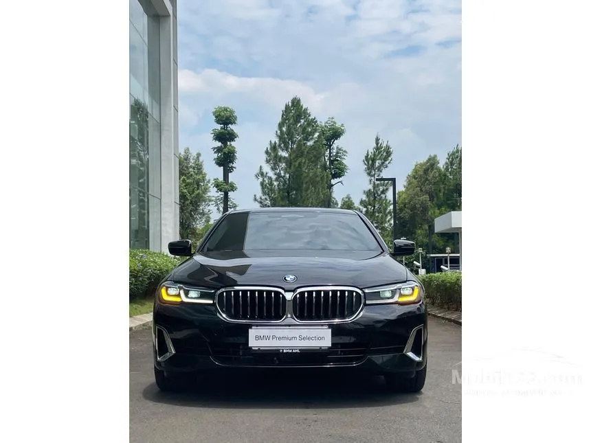 Jual Mobil BMW 530i 2022 Opulence 2.0 di DKI Jakarta Automatic Sedan ...