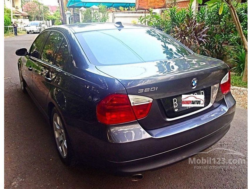Jual Mobil BMW 320i 2006 E90 2.0 di DKI Jakarta Automatic Sedan Abu-abu Rp 149.000.000 - 4155037 ...